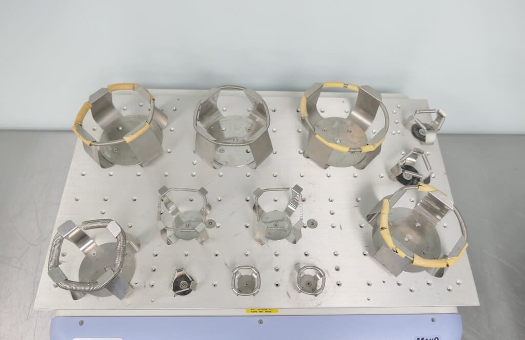 Thermo MaxQ 3000 Orbital Shaker - The Lab World Group