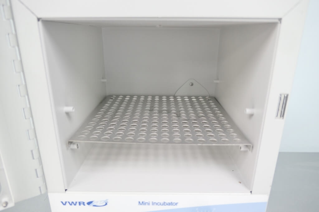 VWR Mini Incubator - The Lab World Group