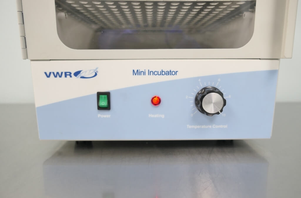 VWR Mini Incubator - The Lab World Group