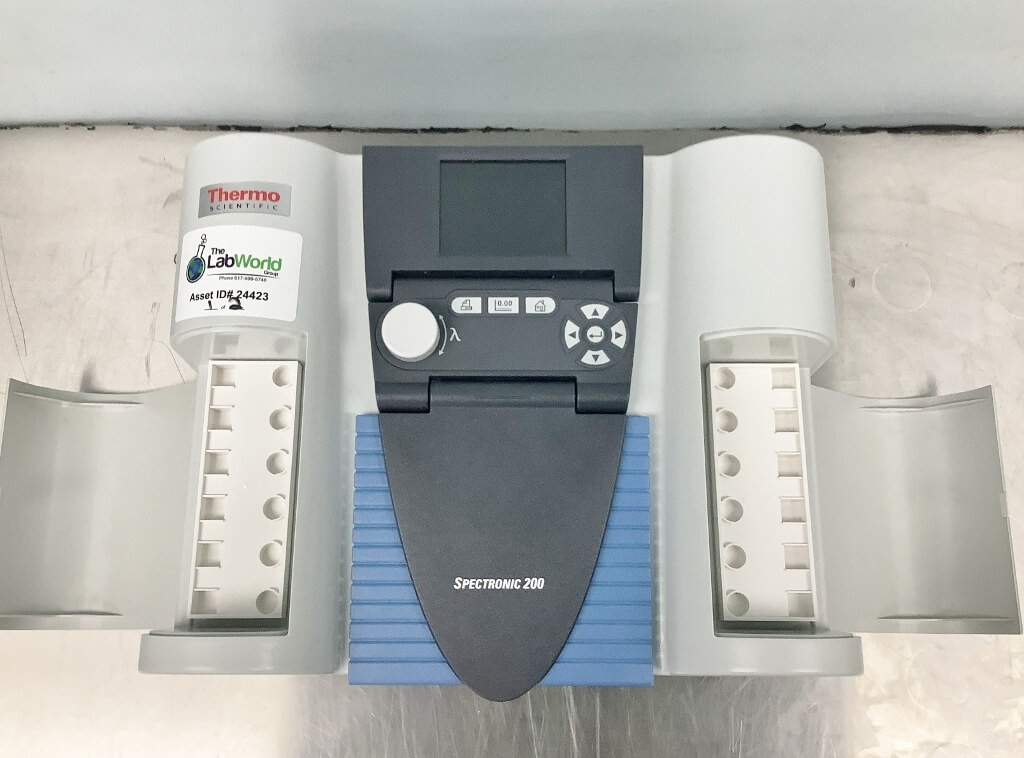Thermo Spectronic 200 Spectrophotometer - The Lab World Group
