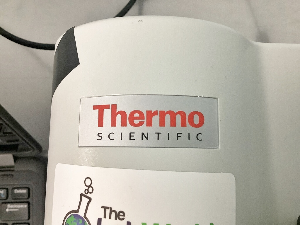 Thermo Spectronic 200 Spectrophotometer - The Lab World Group