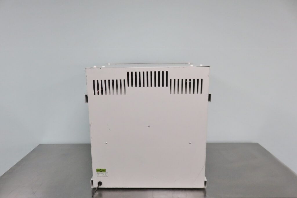 Fisher 525D Isotemp Incubator - The Lab World Group