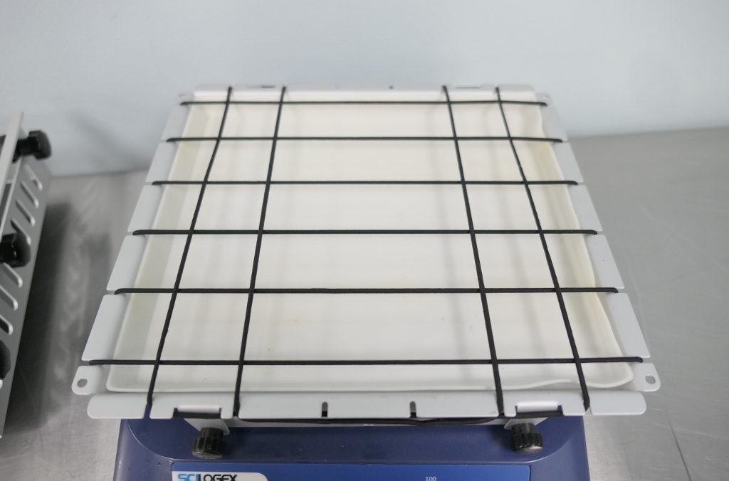 Scilogex SK-L180E Linear Shaker - The Lab World Group