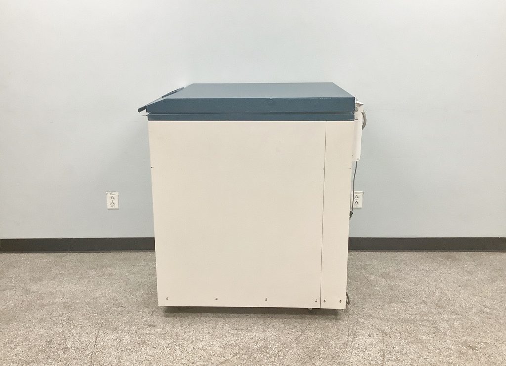 MVE XLC-1200 Liquid Nitrogen Freezer - The Lab World Group