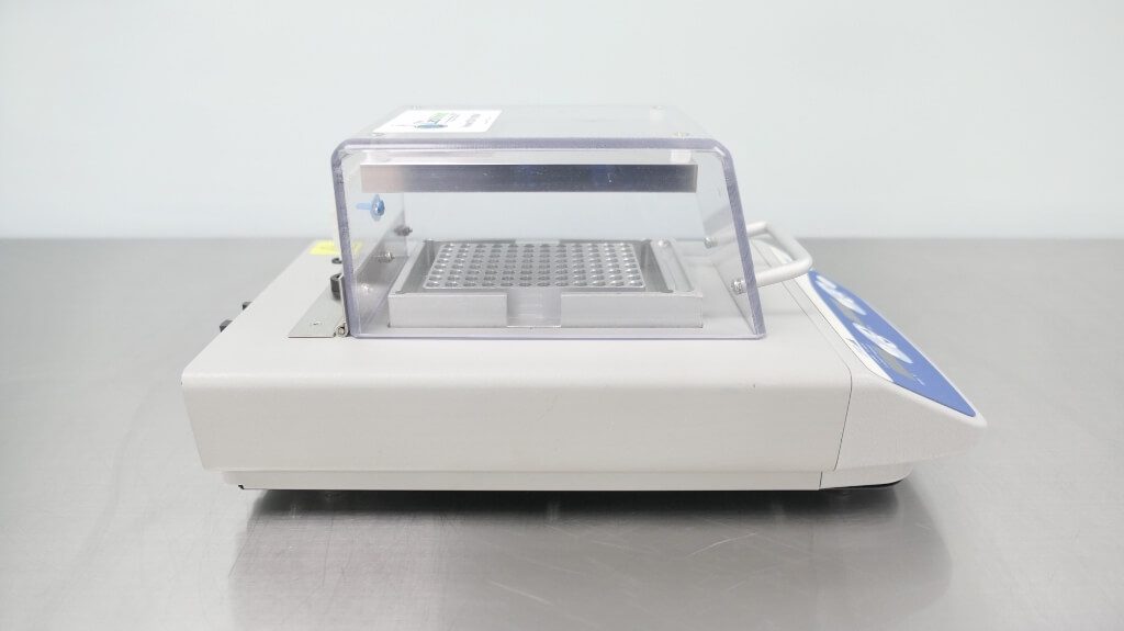 VWR Digital Heat Block with Heated Lid - The Lab World Group