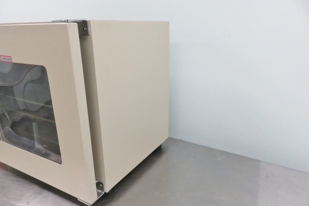 Across International Vacuum Oven AccuTemp 19K