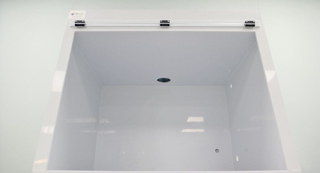 Dead Air Box PCR Workstation - The Lab World Group