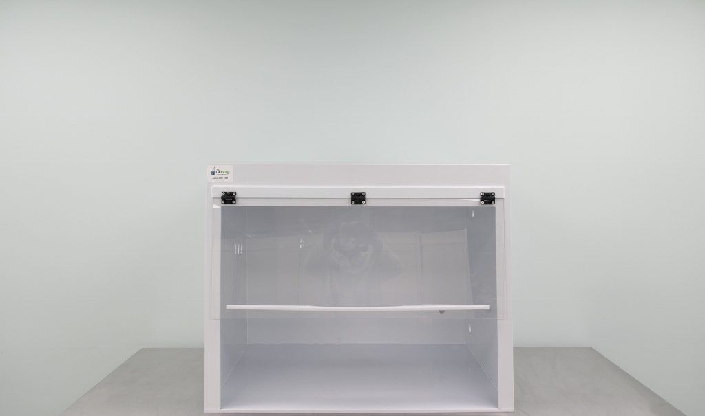 Dead Air Box PCR Workstation - The Lab World Group