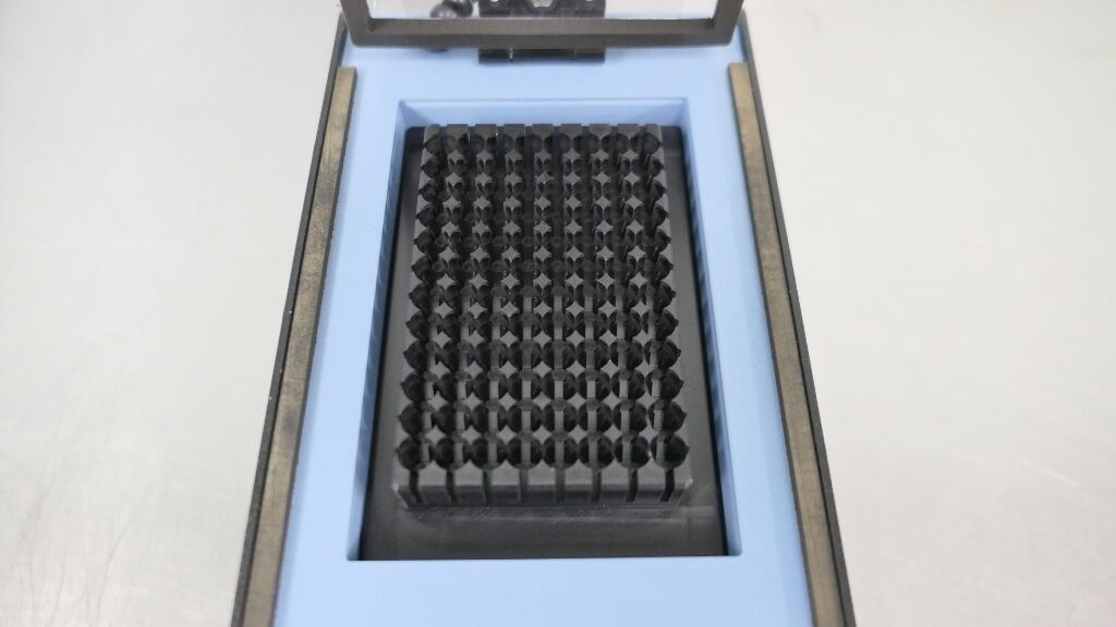 SciGene Hybex Microsample Incubator - The Lab World Group