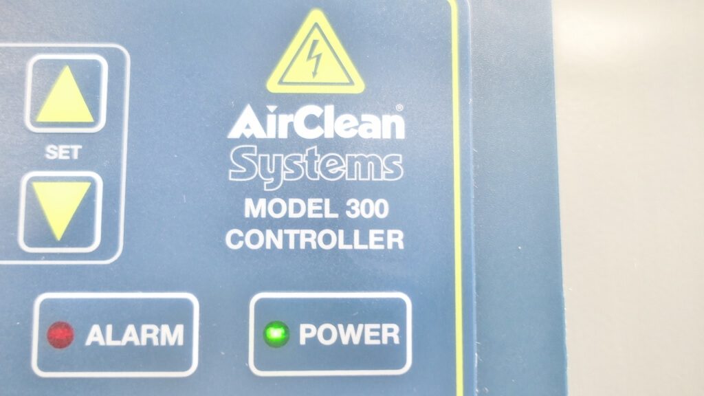 2021 Airclean 4000 Workstation - The Lab World Group