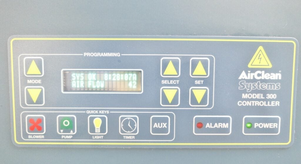 2021 Airclean 4000 Workstation - The Lab World Group