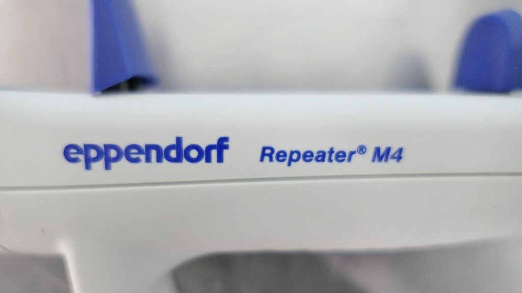 Eppendorf Repeater M4 Multi Dispenser Pipette