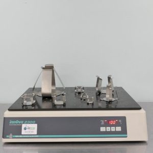 New Brunswick Innova 2100 Platform Shaker - The Lab World Group