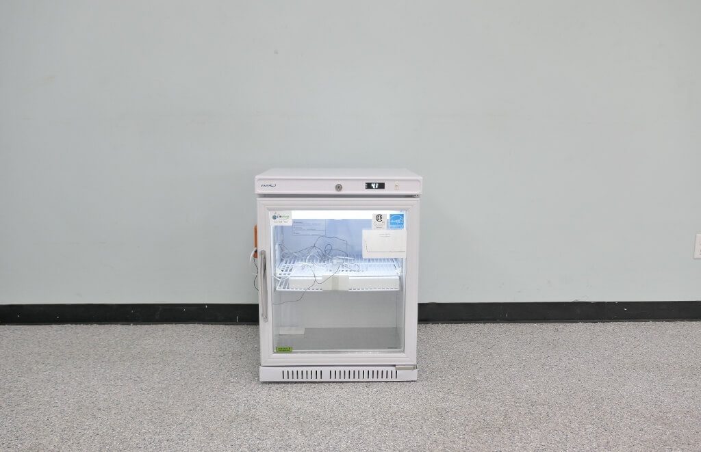 Small Lab Refrigerator - The Lab World Group