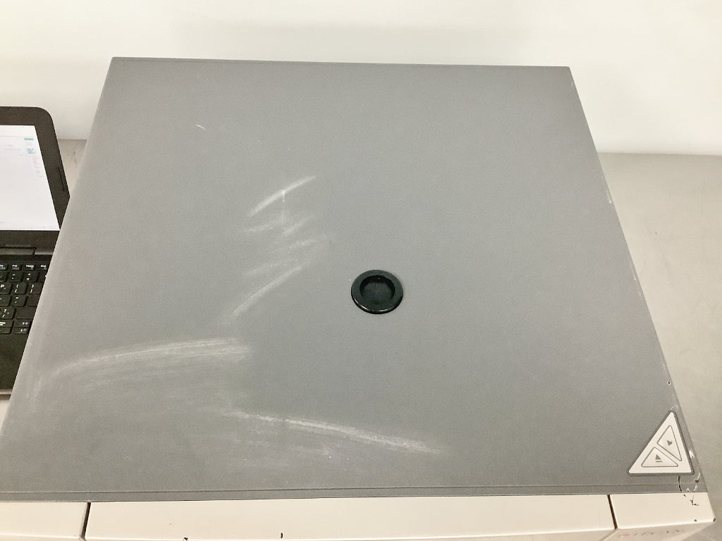 Tecan Infinite M1000 Microplate Reader - Multi Detection