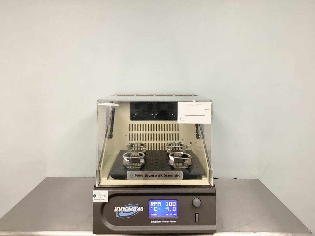 New Brunswick Incubator Shaker Innova 40R