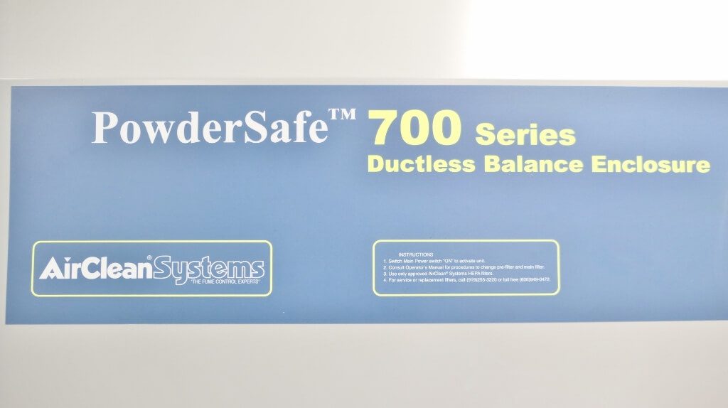 AirClean PowderSafe 740 Balance Enclosure