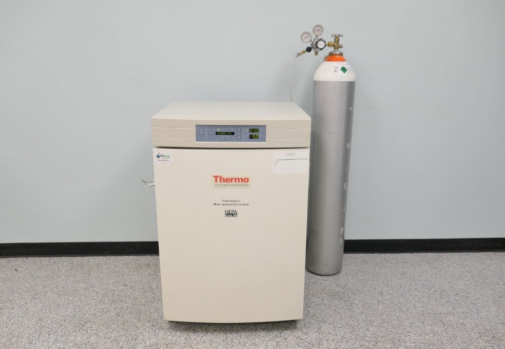 Thermo Forma Series II 3110 Water Jacketed CO2 Incubator