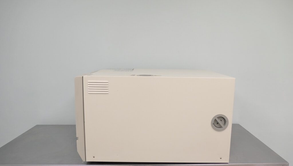 Tuttnauer 3870EA Large Autoclave - The Lab World Group