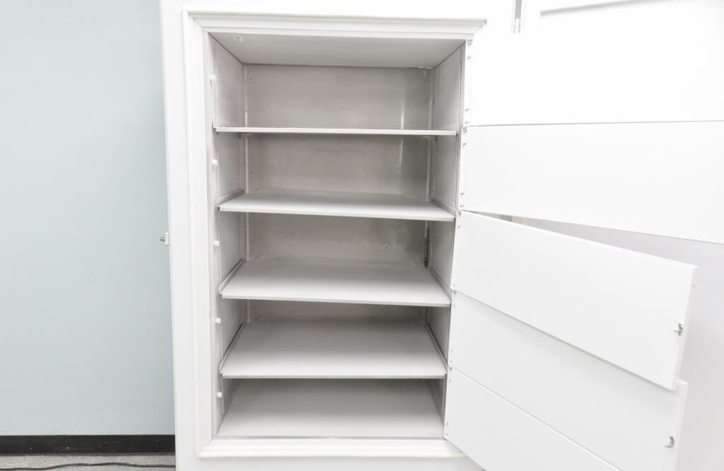 New Brunswick Freezer U570 - The Lab World Group