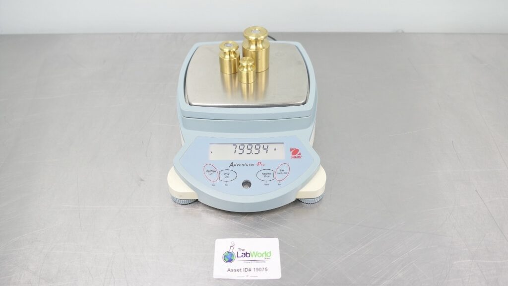 Ohaus Adventurer Pro AV812C Balance