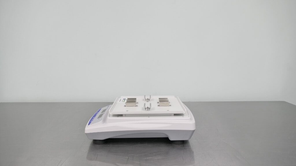 Fisher Microplate Shaker - The Lab World Group