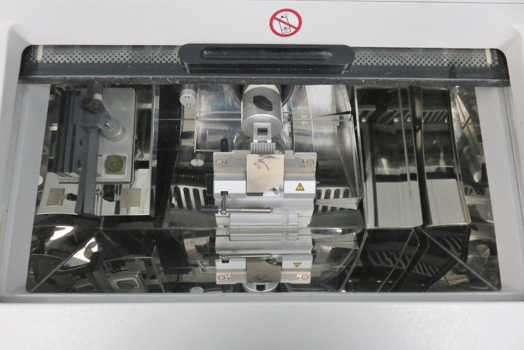 Thermo Scientific Cryostat Cryotome - The Lab World Group