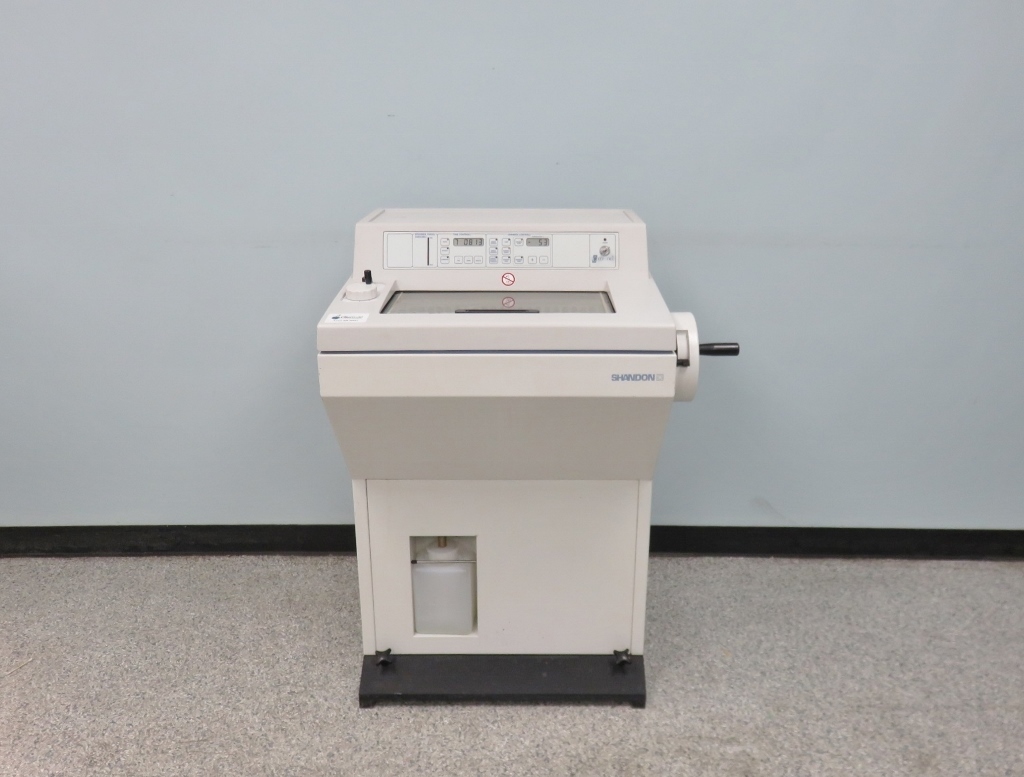 Thermo Scientific Cryostat Cryotome - The Lab World Group
