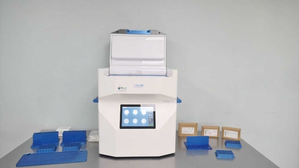 VIA Freeze Quad Controlled Rate Freezer - The Lab World Group