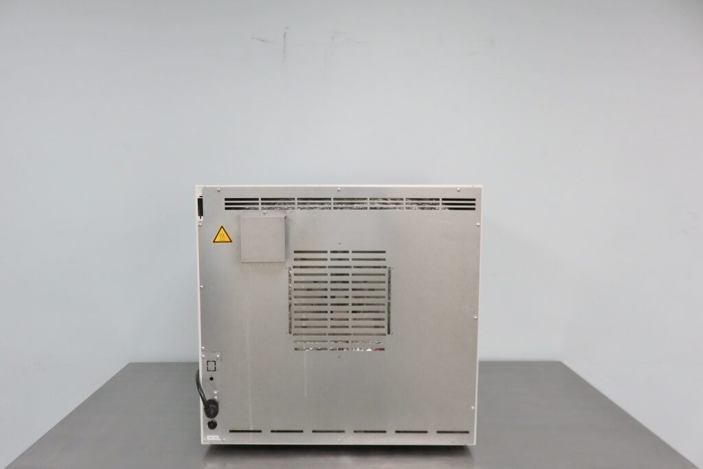 Binder Drying Oven FD 53 - The Lab World Group