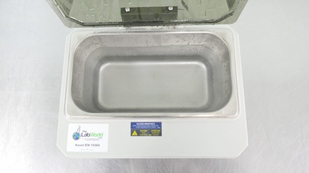 Fisher Scientific 2340 Lab Water Bath - The Lab World Group