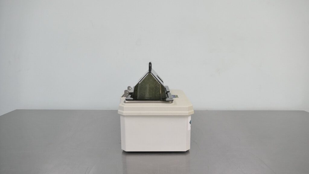 Fisher Scientific 2340 Lab Water Bath - The Lab World Group