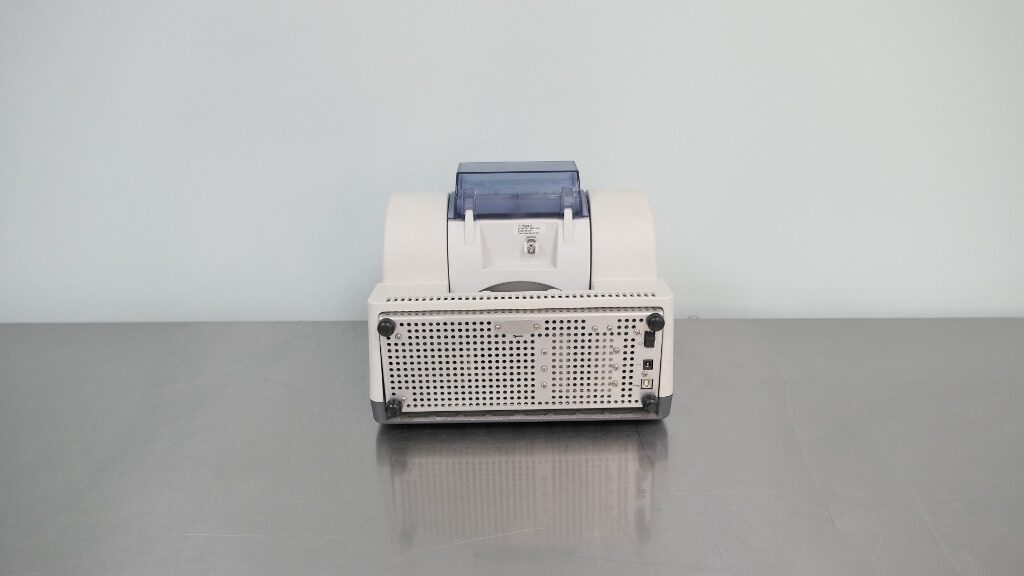 Thermo Nicolet IS5 FT-IR Spectrometer - The Lab World Group