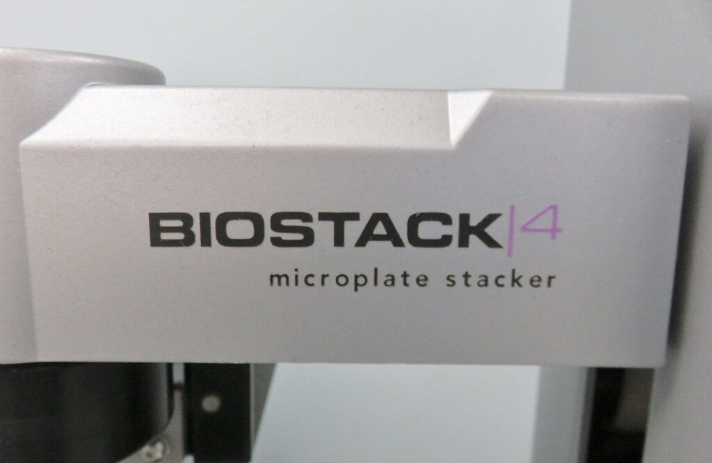 BioTek Cytation 5 Imaging Reader with Stacker