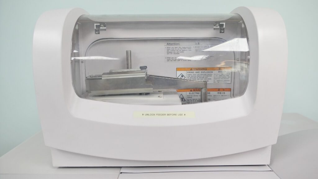 Horiba LA-950 Laser Particle Size Analyzer - The Lab World Group