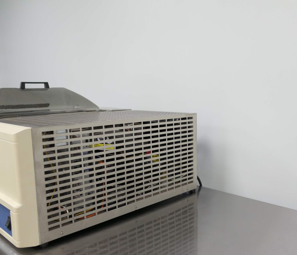 Lindberg Blue M Chiller System/Water Bath - The Lab World Group