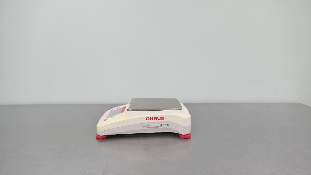 Ohaus Adventurer Balance AX822E - The Lab World Group