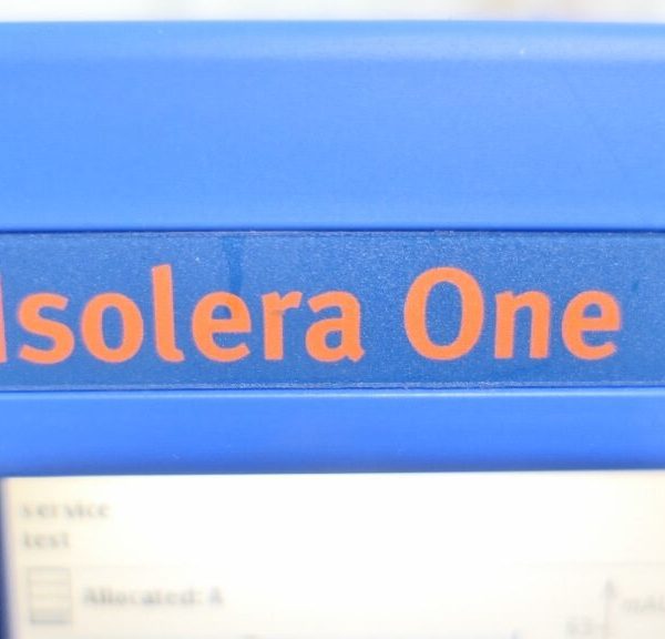 Biotage Isolera One Flash Chromatograph - The Lab World Group