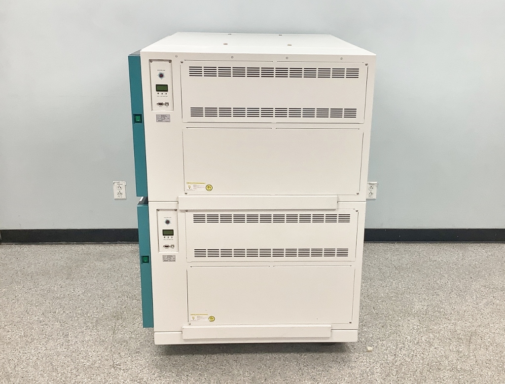 Lab Companion Refrigerated Floor Incubator Shaker ISS-7200R - The Lab ...