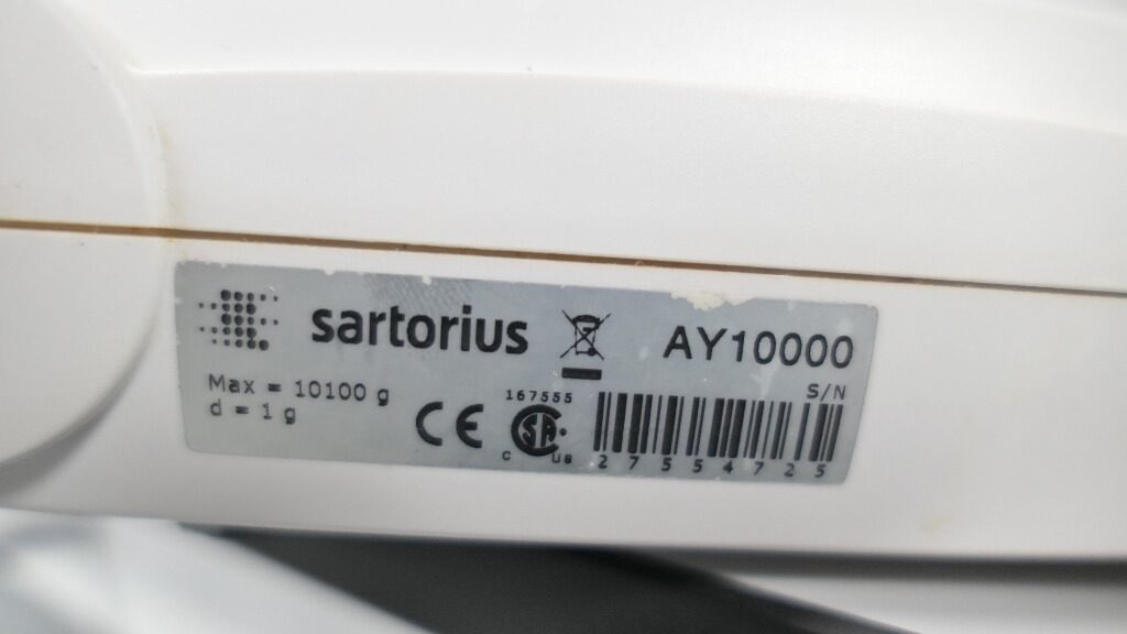 Sartorius Balance AY10000 - The Lab World Group