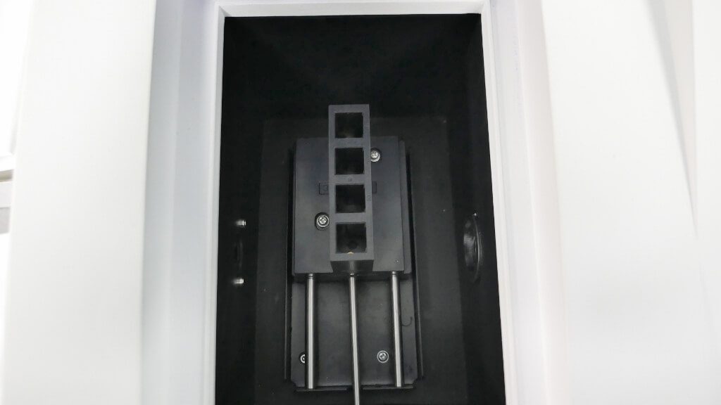 UV-1600PC UV/Vis Spectrophotometer - The Lab World Group