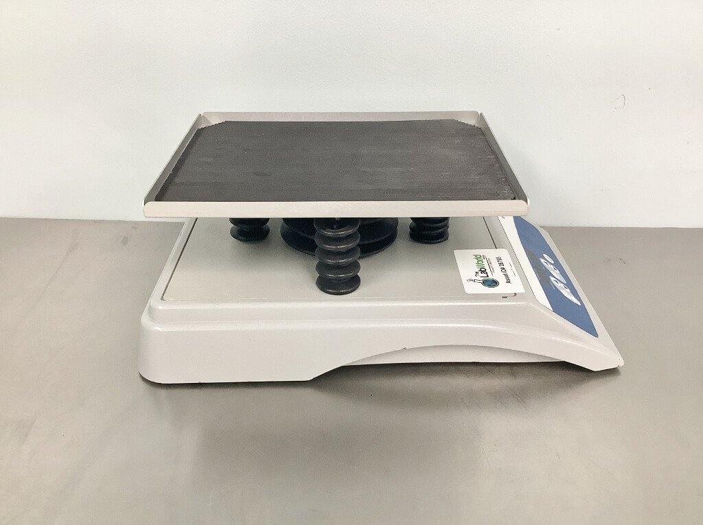 VWR Digital 3D Rotator Waver Lab Rocker - The Lab World Group