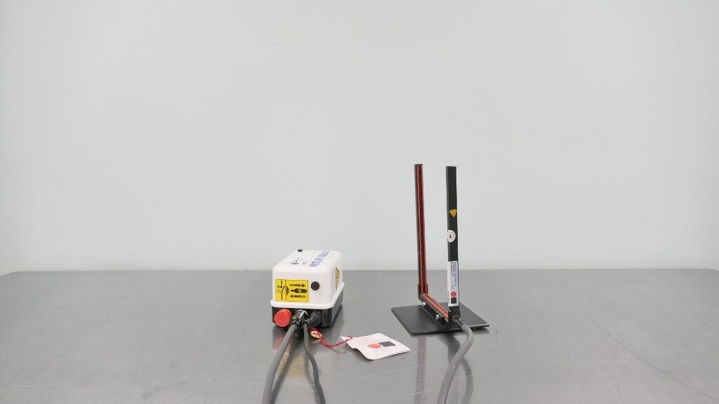 Mettler Toledo Antistatic Ionizer - The Lab World Group