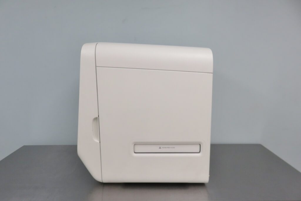 QuantStudio 7 Flex Real-Time PCR System - The Lab World Group