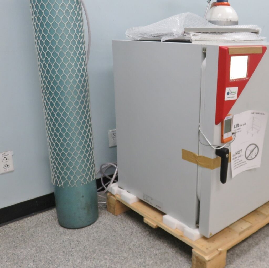 Binder CO2 Incubator CB170 - Unused - The Lab World Group