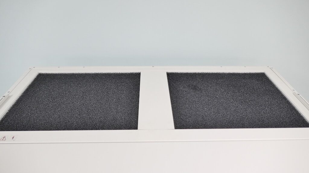 Nuaire Laminar Flow Hood Airegard - The Lab World Group