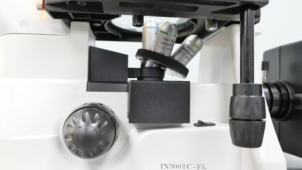AmScope Fluorescence Microscope - The Lab World Group