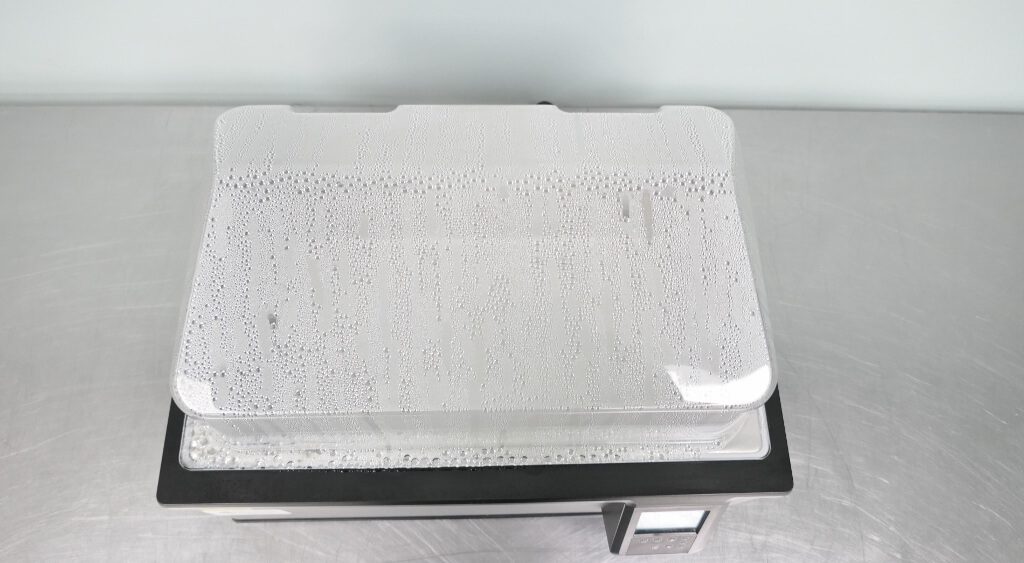 VWR Water Bath WB20 - The Lab World Group