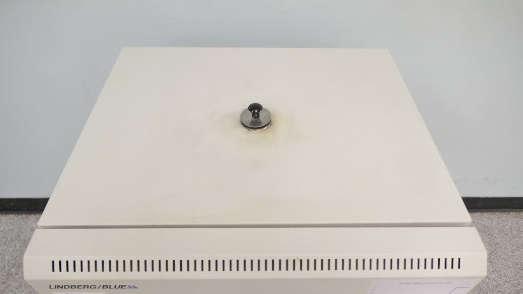 Lindberg Blue Gravity Lab Oven - The Lab World Group