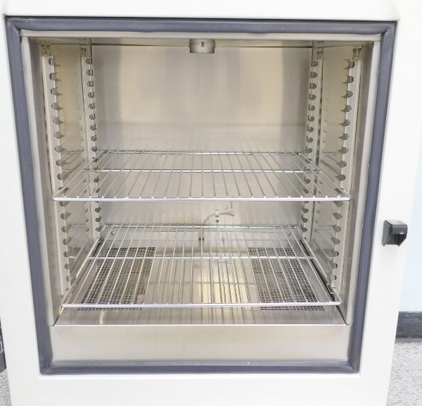 Lindberg Blue Gravity Lab Oven - The Lab World Group